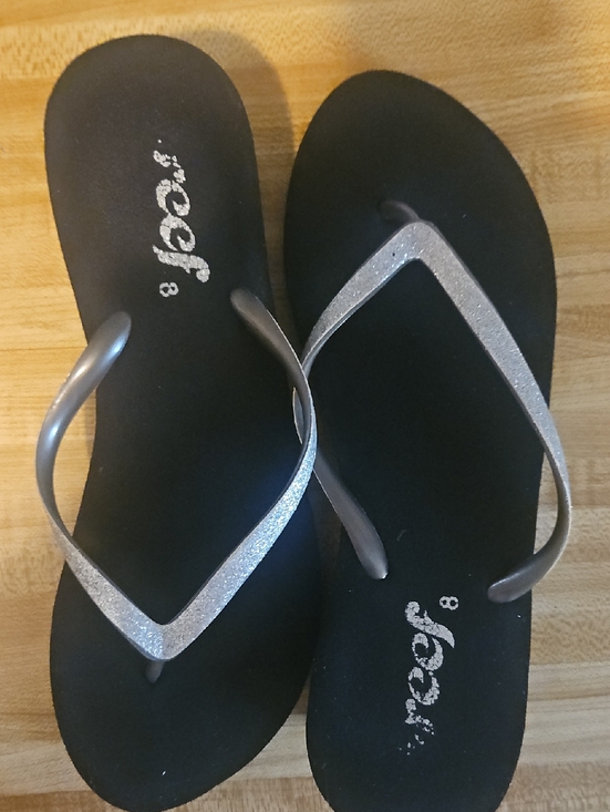 Reef | Shoes | Reef Womens Black Sandals With Silver Glitter Straps ...